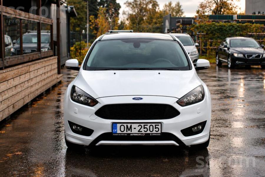 White Ford Focus 2016 in Riga, with an engine capacity of 1.50 L and mileage of 0 thousand km for 5890 €, photo 5 on AUTOMOTO.COM.LV