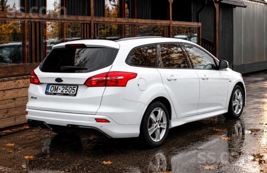 White Ford Focus 2016 in Riga, with an engine capacity of 1.50 L and mileage of 0 thousand km for 5890 €, photo 8 on AUTOMOTO.COM.LV