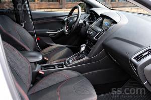 White Ford Focus 2016 in Riga, with an engine capacity of 1.50 L and mileage of 0 thousand km for 5890 €, photo 17 on AUTOMOTO.COM.LV