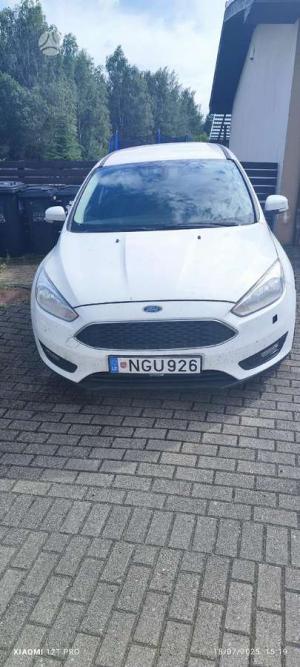 Balts Ford Focus 2017 Viļņa, ar dzinēja tilpumu 1.00 L un nobraukumu 230 tūkst. km par 4250 €, foto  vietnē AUTOMOTO.COM.LV