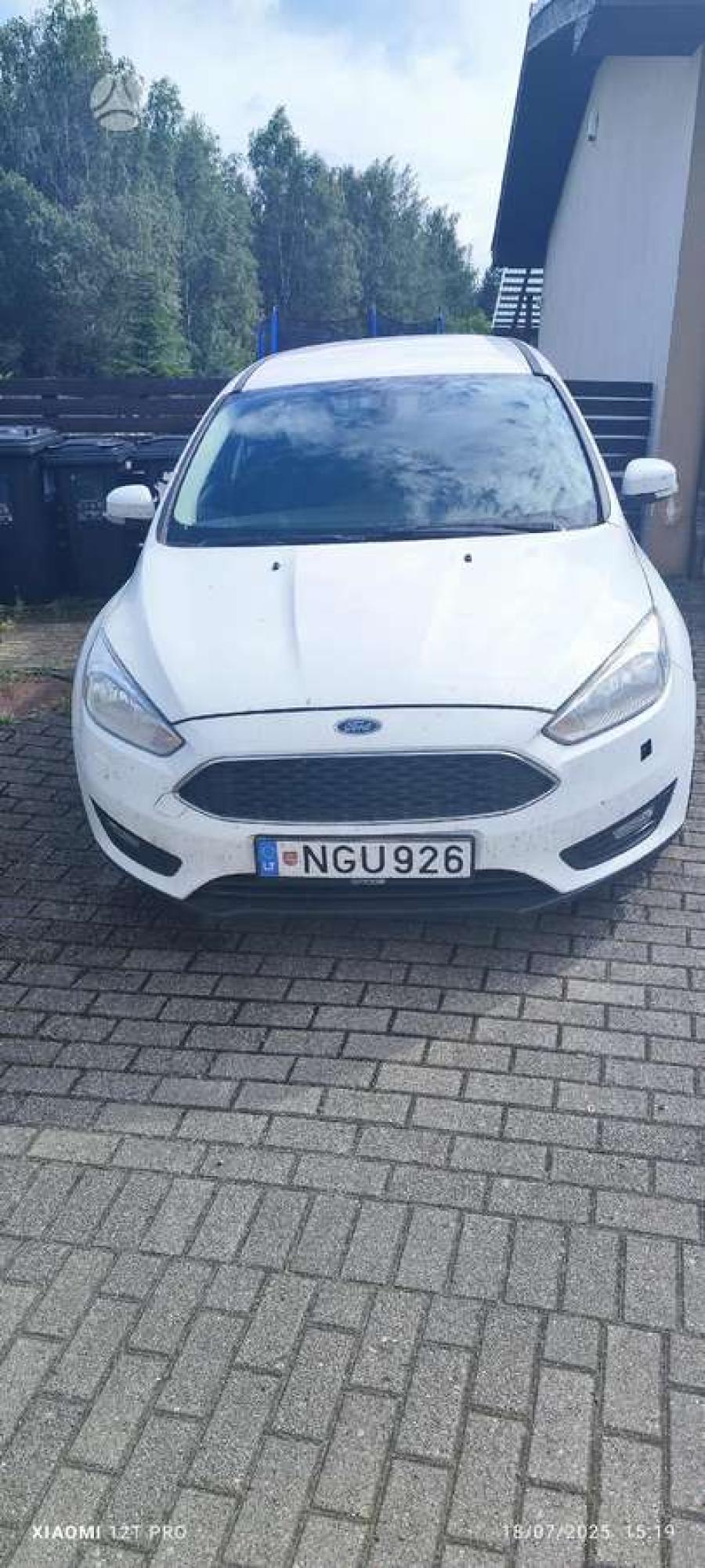 White Ford Focus 2017 in Vilnius, with an engine capacity of 1.00 L and mileage of 230 thousand km for 4250 €, photo 1 on AUTOMOTO.COM.LV