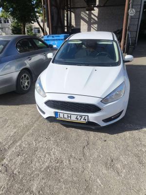 White Ford Focus 2017 in Vilnius, with an engine capacity of 1.50 L and mileage of 226 thousand km for 2000 €, photo 5 on AUTOMOTO.COM.LV