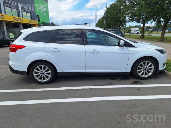 White Ford Focus 2017 in Riga, with an engine capacity of 1.50 L and mileage of 362 thousand km for 4600 €, photo 3 on AUTOMOTO.COM.LV