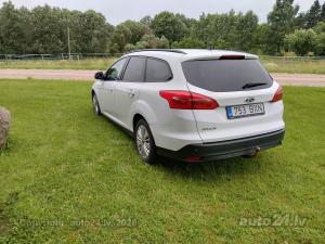 Balts Ford Focus 2017 Paide, ar dzinēja tilpumu 1.50 L un nobraukumu 316 tūkst. km par 4999 €, foto 6 vietnē AUTOMOTO.COM.LV