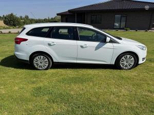 White Ford Focus 2017 in Vilnius, with an engine capacity of 1.50 L and mileage of 227 thousand km for 4900 €, photo 11 on AUTOMOTO.COM.LV