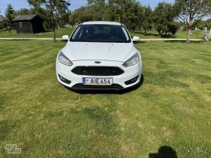 Balts Ford Focus 2017 Viļņa, ar dzinēja tilpumu 1.50 L un nobraukumu 227 tūkst. km par 4900 €, foto  vietnē AUTOMOTO.COM.LV