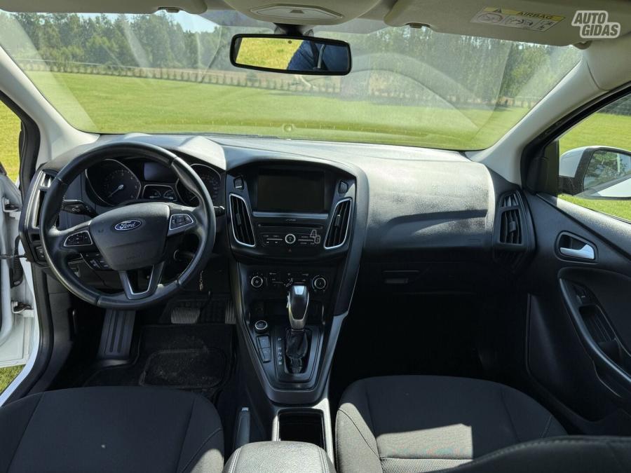 White Ford Focus 2017 in Vilnius, with an engine capacity of 1.50 L and mileage of 227 thousand km for 4900 €, photo 19 on AUTOMOTO.COM.LV