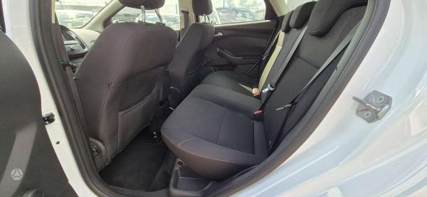 Balts Ford Focus 2017 Kauņa, ar dzinēja tilpumu 2.00 L un nobraukumu 210 tūkst. km par 4950 €, foto 10 vietnē AUTOMOTO.COM.LV