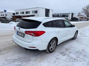 Balts Ford Focus 2018 Tartu, ar dzinēja tilpumu 1.00 L un nobraukumu 300 tūkst. km par 4998 €, foto 3 vietnē AUTOMOTO.COM.LV