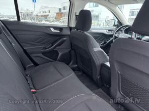 Balts Ford Focus 2018 Tartu, ar dzinēja tilpumu 1.00 L un nobraukumu 300 tūkst. km par 4998 €, foto 8 vietnē AUTOMOTO.COM.LV