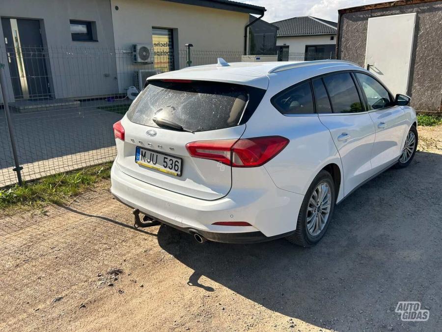 Balts Ford Focus 2018 Viļņa, ar dzinēja tilpumu 2.00 L un nobraukumu 278 tūkst. km par 5200 €, foto 3 vietnē AUTOMOTO.COM.LV