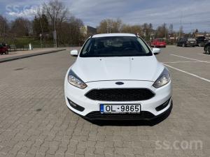 Белый Форд Фокус 2018 в Салдус, объемом двигателя 1.50 л и пробегом 305 тыс. км за 5200 €, фото  на AUTOMOTO.COM.LV