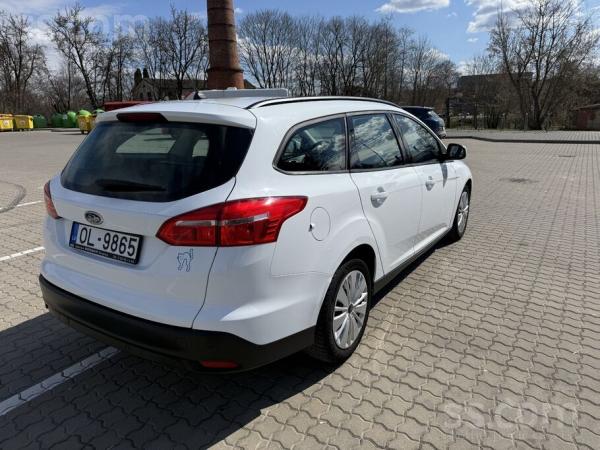 White Ford Focus 2018 in Saldus, with an engine capacity of 1.50 L and mileage of 305 thousand km for 5200 €, photo 7 on AUTOMOTO.COM.LV