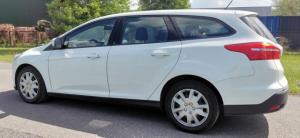 White Ford Focus 2018 in Riga, with an engine capacity of 1.50 L and mileage of 240 thousand km for 6500 €, photo 4 on AUTOMOTO.COM.LV
