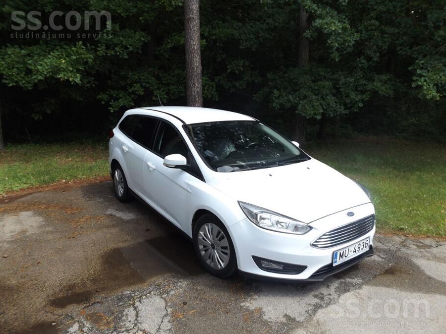 White Ford Focus 2018 in Riga, with an engine capacity of 1.50 L and mileage of 311 thousand km for 7300 €, photo 3 on AUTOMOTO.COM.LV