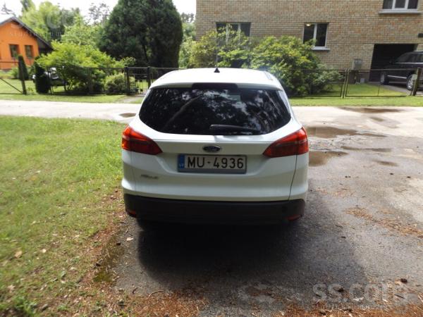 White Ford Focus 2018 in Riga, with an engine capacity of 1.50 L and mileage of 311 thousand km for 7300 €, photo 3 on AUTOMOTO.COM.LV