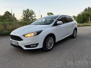 White Ford Focus 2018 in Riga, with an engine capacity of 1.00 L and mileage of 133 thousand km for 7950 €, photo 3 on AUTOMOTO.COM.LV
