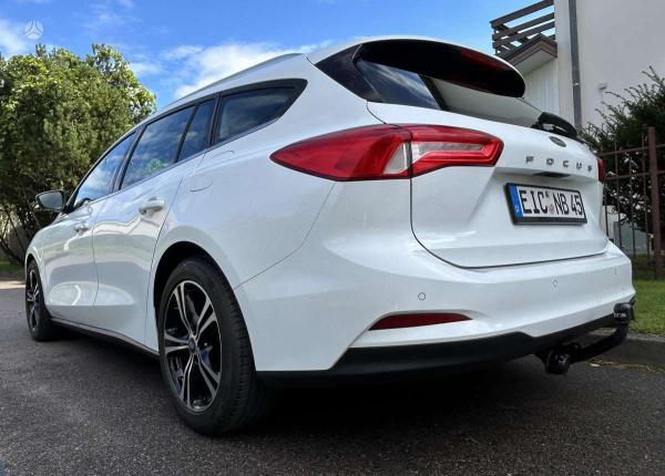 White Ford Focus 2018 in Vilnius, with an engine capacity of 1.50 L and mileage of 217 thousand km for 6600 €, photo 7 on AUTOMOTO.COM.LV