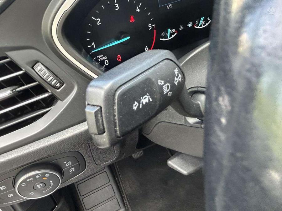 White Ford Focus 2018 in Vilnius, with an engine capacity of 1.50 L and mileage of 217 thousand km for 6600 €, photo 32 on AUTOMOTO.COM.LV