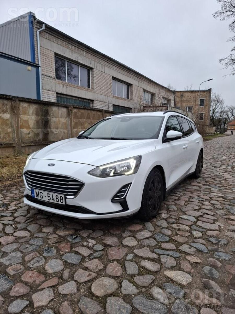 Balts Ford Focus 2019 Dobele, ar dzinēja tilpumu 1.50 L un nobraukumu 187 tūkst. km par 8700 €, foto 2 vietnē AUTOMOTO.COM.LV