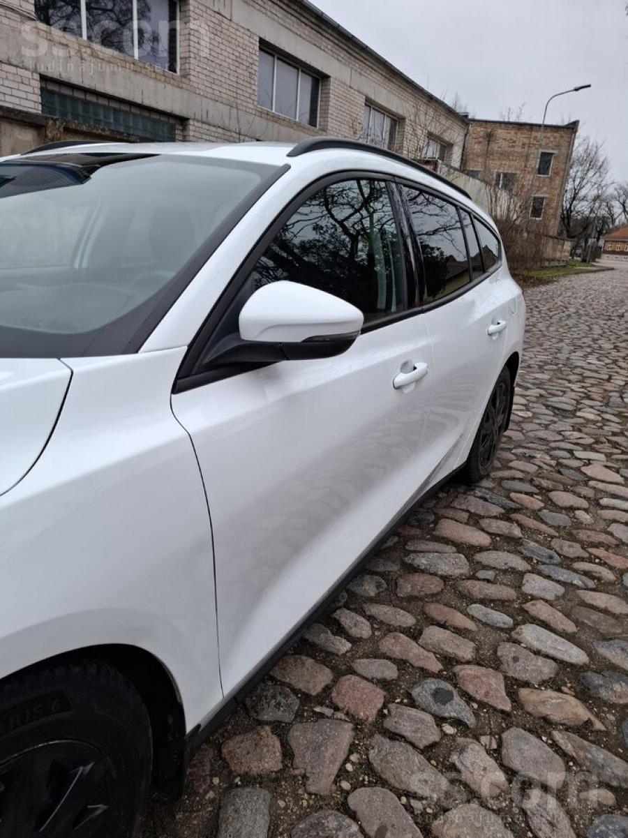 Balts Ford Focus 2019 Dobele, ar dzinēja tilpumu 1.50 L un nobraukumu 187 tūkst. km par 8700 €, foto 5 vietnē AUTOMOTO.COM.LV