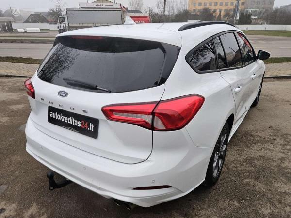 Balts Ford Focus 2019 Šauļi, ar dzinēja tilpumu 1.00 L un nobraukumu 186 tūkst. km par 8450 €, foto 4 vietnē AUTOMOTO.COM.LV