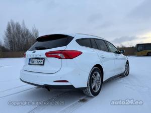 White Ford Focus 2019 in Tartu, with an engine capacity of 1.50 L and mileage of 168 thousand km for 9300 €, photo 10 on AUTOMOTO.COM.LV