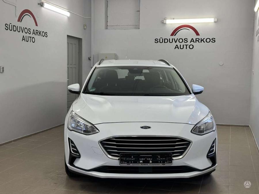 Balts Ford Focus 2019 Marijampole, ar dzinēja tilpumu 1.50 L un nobraukumu 17 tūkst. km par 7770 €, foto 1 vietnē AUTOMOTO.COM.LV