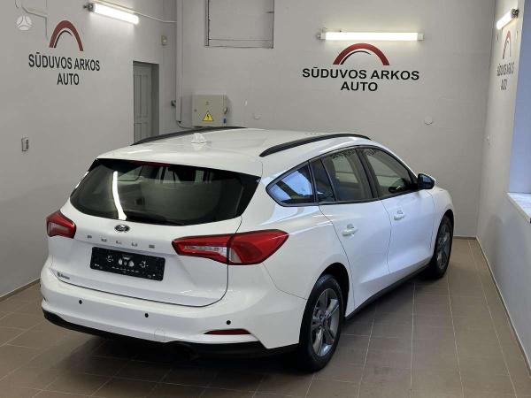 White Ford Focus 2019 in Marijampole, with an engine capacity of 1.50 L and mileage of 17 thousand km for 7770 €, photo 7 on AUTOMOTO.COM.LV