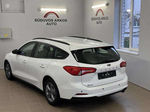 White Ford Focus 2019 in Marijampole, with an engine capacity of 1.50 L and mileage of 17 thousand km for 7770 €, photo 9 on AUTOMOTO.COM.LV