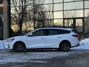 Balts Ford Focus 2019 Tukums, ar dzinēja tilpumu 1.50 L un nobraukumu 146 tūkst. km par 9250 €, foto 2 vietnē AUTOMOTO.COM.LV