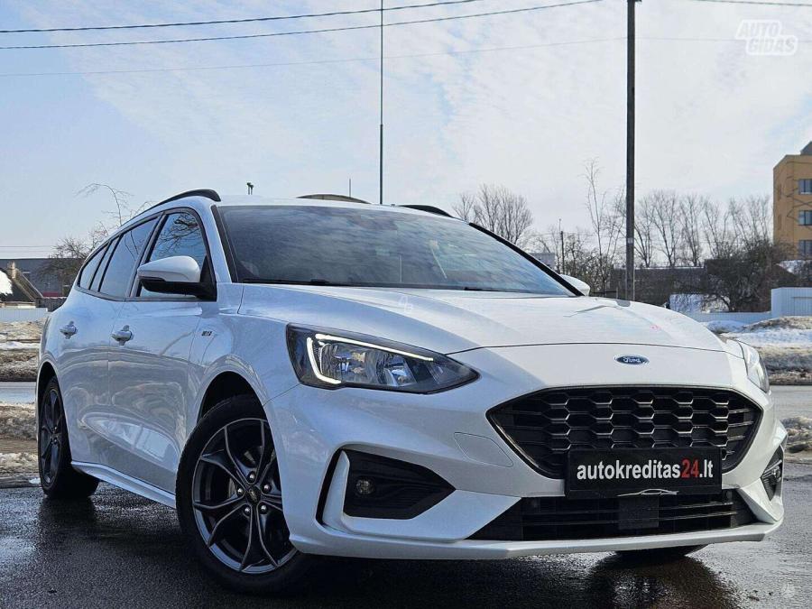 White Ford Focus 2019 in Siauliai, with an engine capacity of 1.00 L and mileage of 186 thousand km for 8550 €, photo 1 on AUTOMOTO.COM.LV