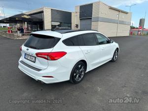 White Ford Focus 2019 in Tallinn, with an engine capacity of 1.50 L and mileage of 231 thousand km for 10600 €, photo 4 on AUTOMOTO.COM.LV