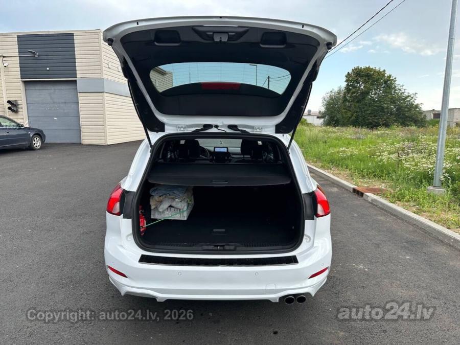 White Ford Focus 2019 in Tallinn, with an engine capacity of 1.50 L and mileage of 231 thousand km for 10600 €, photo 5 on AUTOMOTO.COM.LV