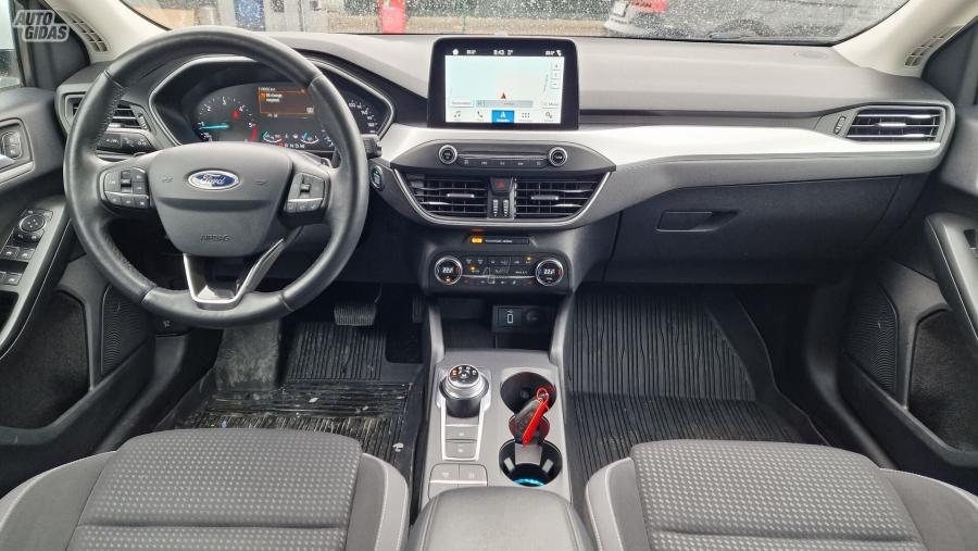White Ford Focus 2019 in Kretinga, with an engine capacity of 1.50 L and mileage of 119 thousand km for 9499 €, photo 25 on AUTOMOTO.COM.LV