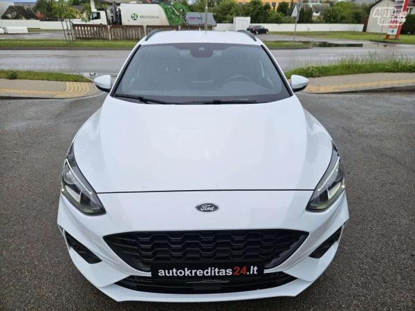 White Ford Focus 2019 in Siauliai, with an engine capacity of 1.00 L and mileage of 186 thousand km for 7950 €, photo 3 on AUTOMOTO.COM.LV