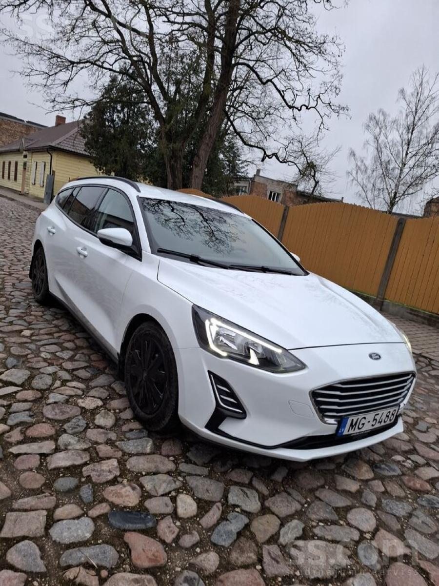 Balts Ford Focus 2019 Jelgava, ar dzinēja tilpumu 1.50 L un nobraukumu 187 tūkst. km par 7900 €, foto 4 vietnē AUTOMOTO.COM.LV