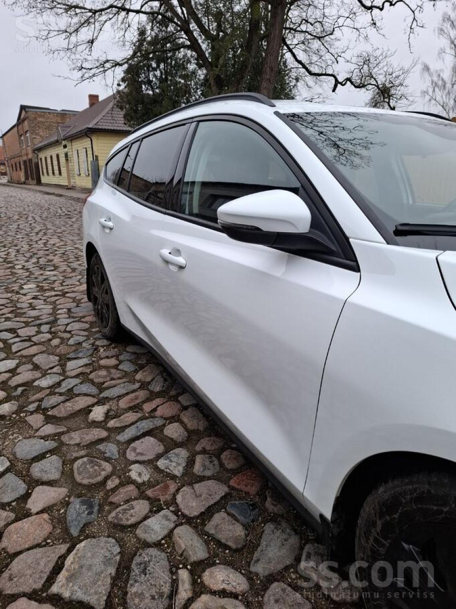 Balts Ford Focus 2019 Jelgava, ar dzinēja tilpumu 1.50 L un nobraukumu 187 tūkst. km par 7900 €, foto 5 vietnē AUTOMOTO.COM.LV