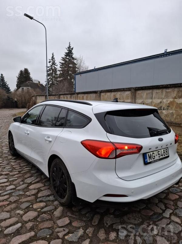 Balts Ford Focus 2019 Jelgava, ar dzinēja tilpumu 1.50 L un nobraukumu 187 tūkst. km par 7900 €, foto 7 vietnē AUTOMOTO.COM.LV