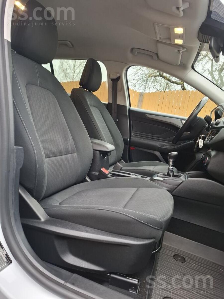 Balts Ford Focus 2019 Jelgava, ar dzinēja tilpumu 1.50 L un nobraukumu 187 tūkst. km par 7900 €, foto 15 vietnē AUTOMOTO.COM.LV