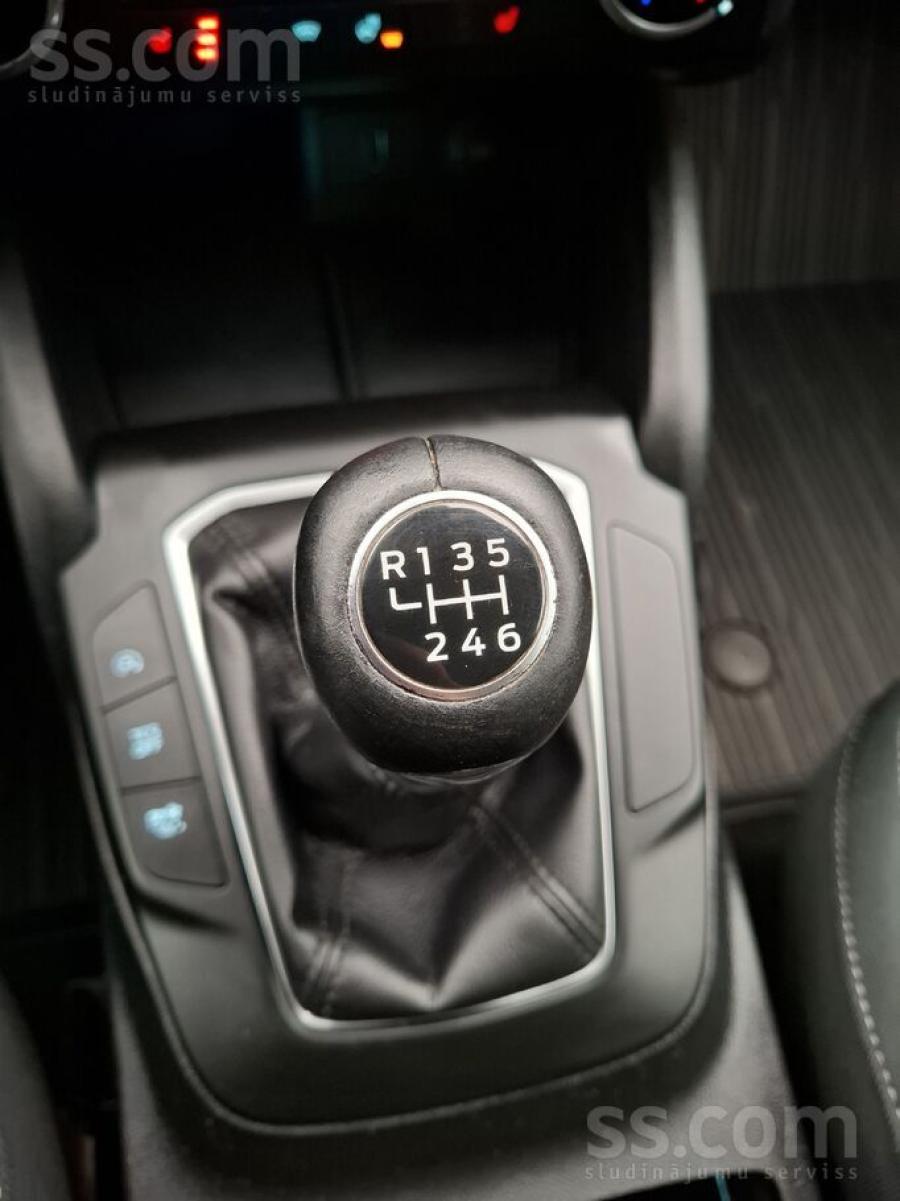 Balts Ford Focus 2019 Jelgava, ar dzinēja tilpumu 1.50 L un nobraukumu 187 tūkst. km par 7900 €, foto 18 vietnē AUTOMOTO.COM.LV