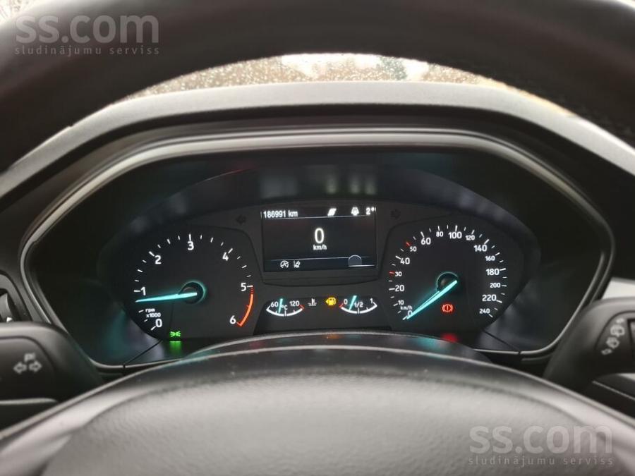 Balts Ford Focus 2019 Jelgava, ar dzinēja tilpumu 1.50 L un nobraukumu 187 tūkst. km par 7900 €, foto 25 vietnē AUTOMOTO.COM.LV