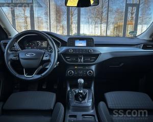 White Ford Focus 2019 in Tukums, with an engine capacity of 1.50 L and mileage of 150 thousand km for 8850 €, photo 11 on AUTOMOTO.COM.LV