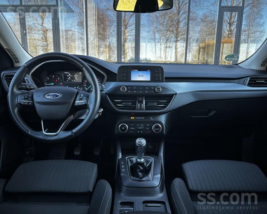 White Ford Focus 2019 in Tukums, with an engine capacity of 1.50 L and mileage of 150 thousand km for 8850 €, photo 11 on AUTOMOTO.COM.LV