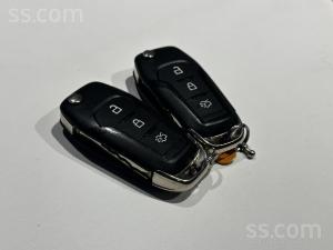 White Ford Focus 2019 in Tukums, with an engine capacity of 1.50 L and mileage of 150 thousand km for 8850 €, photo 14 on AUTOMOTO.COM.LV