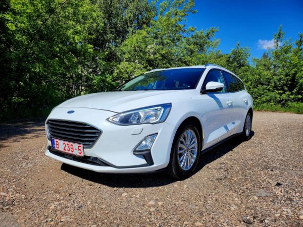 White Ford Focus 2019 in Riga, with an engine capacity of 1.50 L and mileage of 230 thousand km for 9750 €, photo 2 on AUTOMOTO.COM.LV