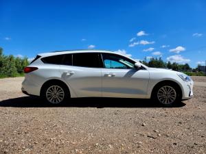 Balts Ford Focus 2019 Rīga, ar dzinēja tilpumu 1.50 L un nobraukumu 230 tūkst. km par 9750 €, foto 26 vietnē AUTOMOTO.COM.LV