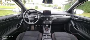 White Ford Focus 2019 in Kedainiai, with an engine capacity of 2.00 L and mileage of 200 thousand km for 8599 €, photo 14 on AUTOMOTO.COM.LV