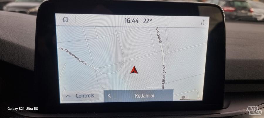 White Ford Focus 2019 in Kedainiai, with an engine capacity of 2.00 L and mileage of 200 thousand km for 8599 €, photo 28 on AUTOMOTO.COM.LV