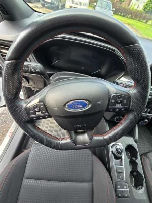 White Ford Focus 2019 in Vilnius, with an engine capacity of 1.50 L and mileage of 171 thousand km for 9900 €, photo 11 on AUTOMOTO.COM.LV
